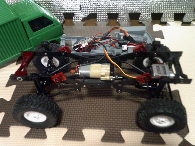 改造ラジコン 1/16モンスター軽トラック: レビュー